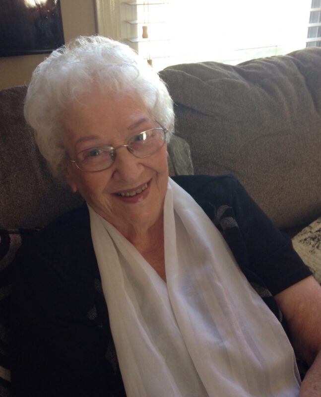 Elizabeth Lee Christian Hayton – Rollins Funeral Home